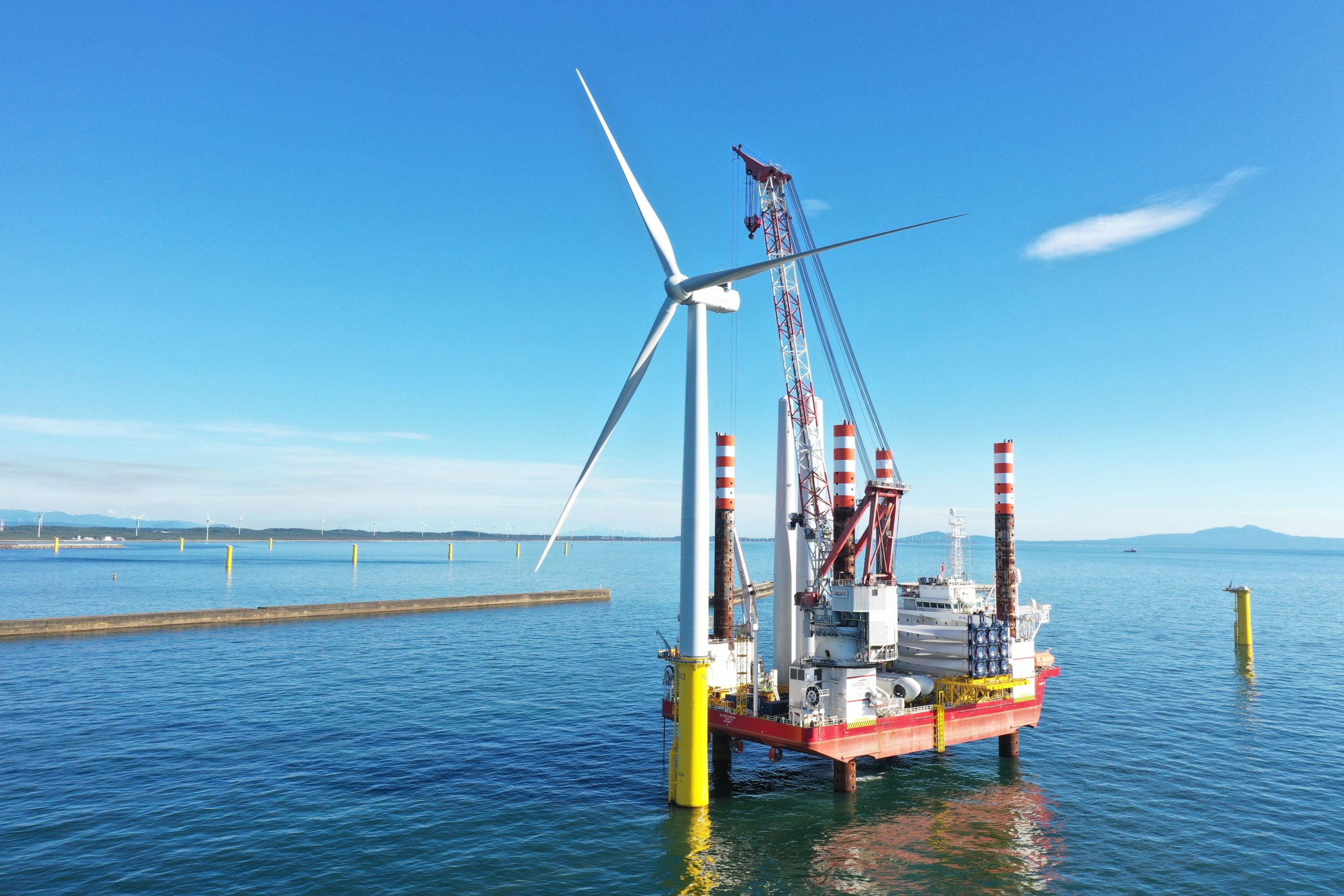 Akita Port - Wood Thilsted